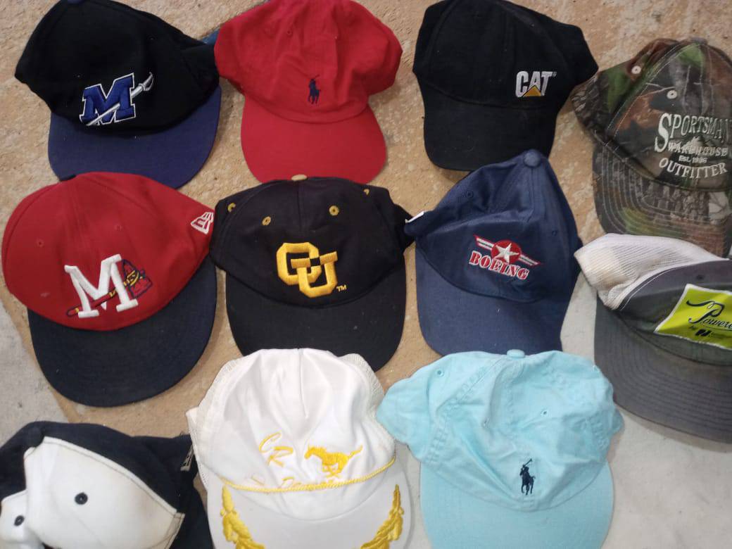 Y2k Mix Caps | Vintage Wholesale Marketplace - Bulk Vintage Wholesale ...